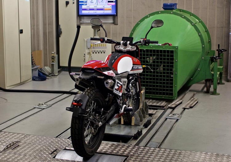 EURO 5 Nadchodzi Nowa Norma Emisji Spalin Dla Motocykli Na 2024 Rok EURO 5 Nadchodzi Nowa Norma Emisji Spalin Dla Motocykli Na 2024 Rok